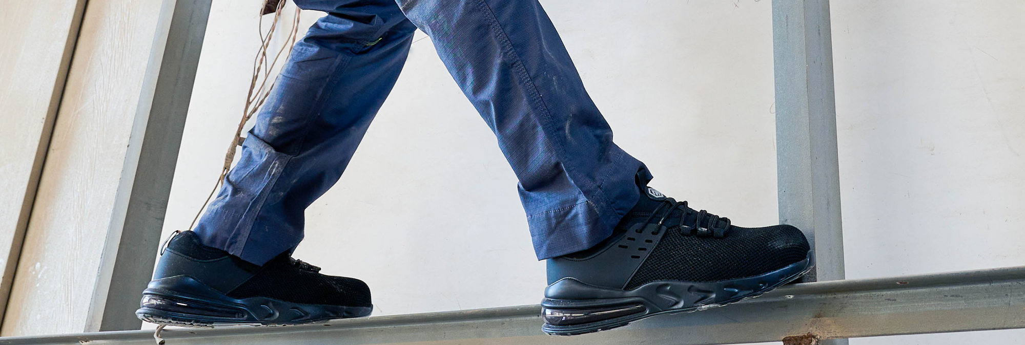 A Step-by-Step Guide to Choosing Slip-Resistant Work Shoes
